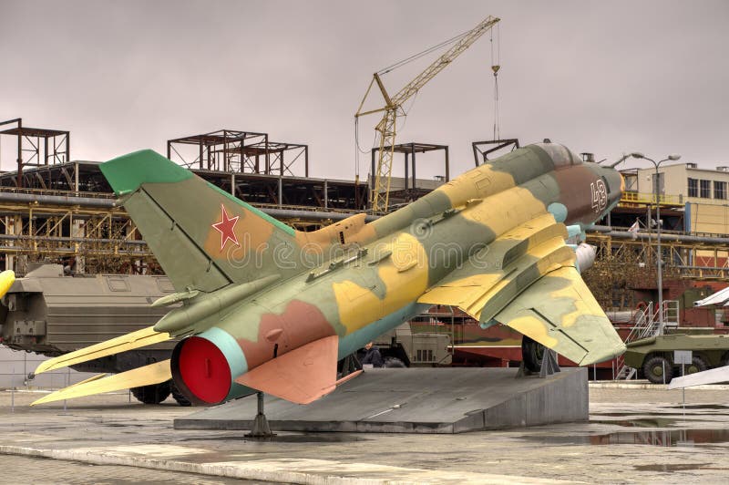 Russischer Jagdbomber Su-17 Redaktionelles Bild - Bild von armee ...