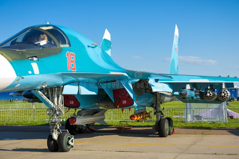 Russischer Jagdbomber Sukhoi Su-34 Redaktionelles Stockfotografie ...