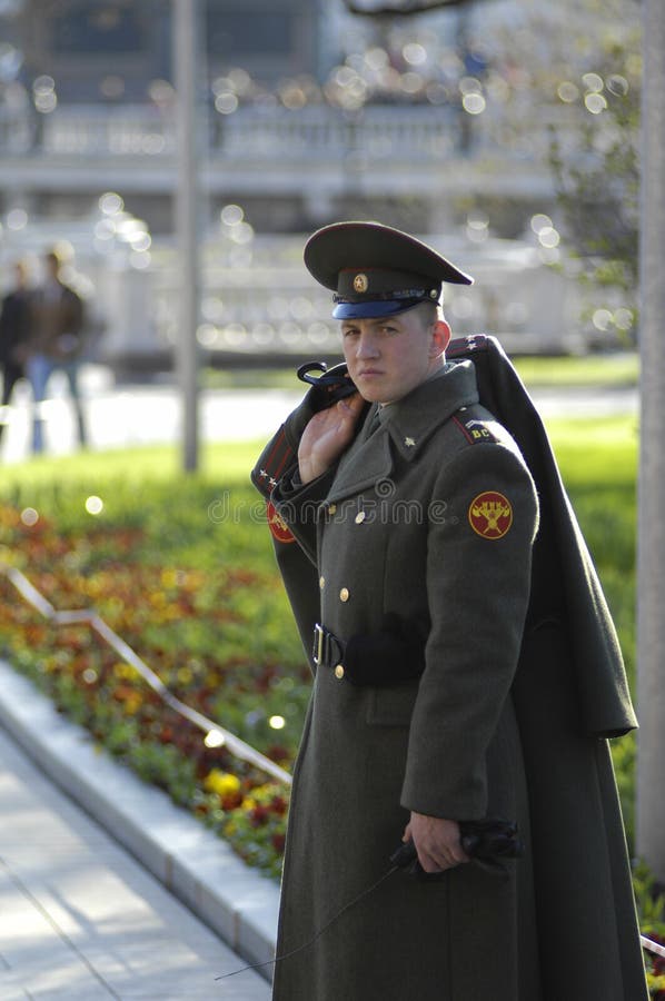 Russischer Soldat redaktionelles stockfotografie. Bild von band - 18180627