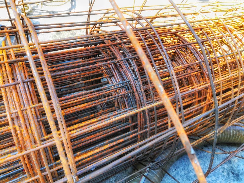 Rust Steel Bar Roll Up Circle Using for Building. Stock Photo - Image ...