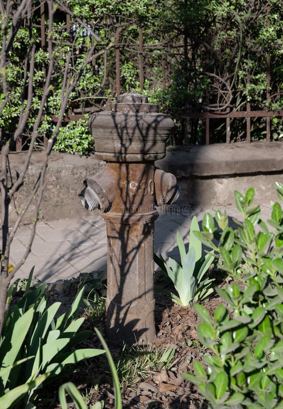 Rust Vintage Fire Hydrant stock image. Image of city - 198400835