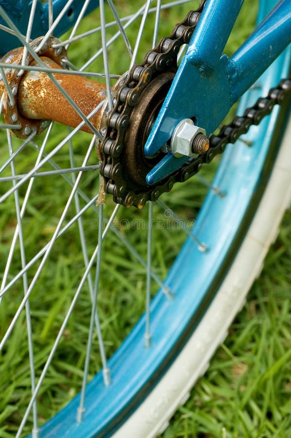 Rusted bicycle hub stock image. Image of standing, spikes - 36434683