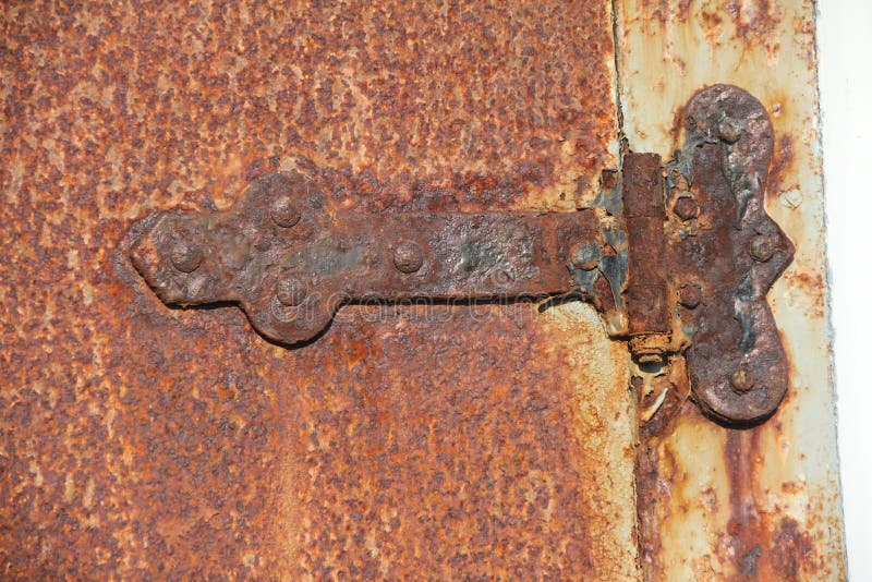 Rusted hinge on old door stock image. Image of door, hinges - 30523651