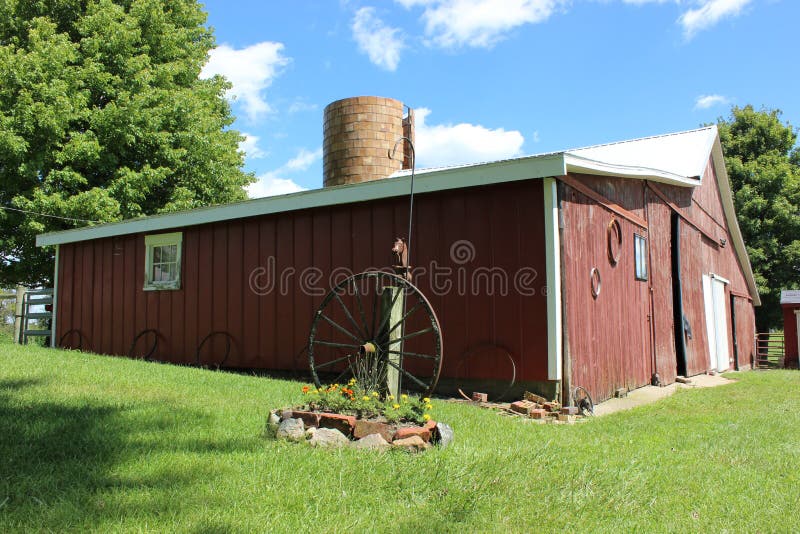 Rustic Barn stock photo. Image of field, rustic, farm - 79888650