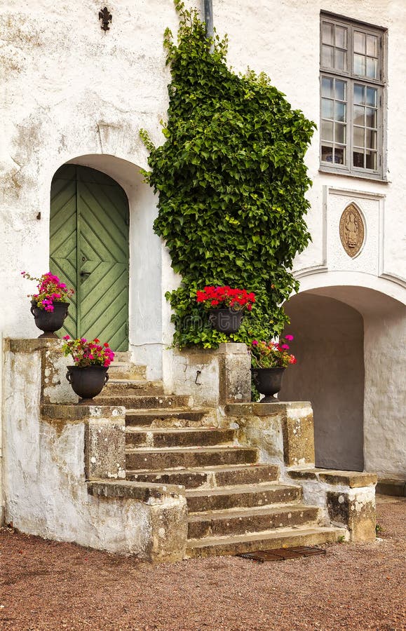 Rustic courtyard porch stock photo. Image of arch, courtyard - 71407264