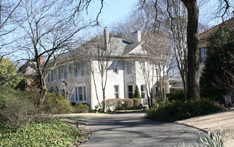 Rustic Driveway to Home stock photo. Image of cottage - 87269462