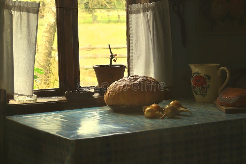 Rustic Kitchen Table editorial photo. Image of country - 228002361