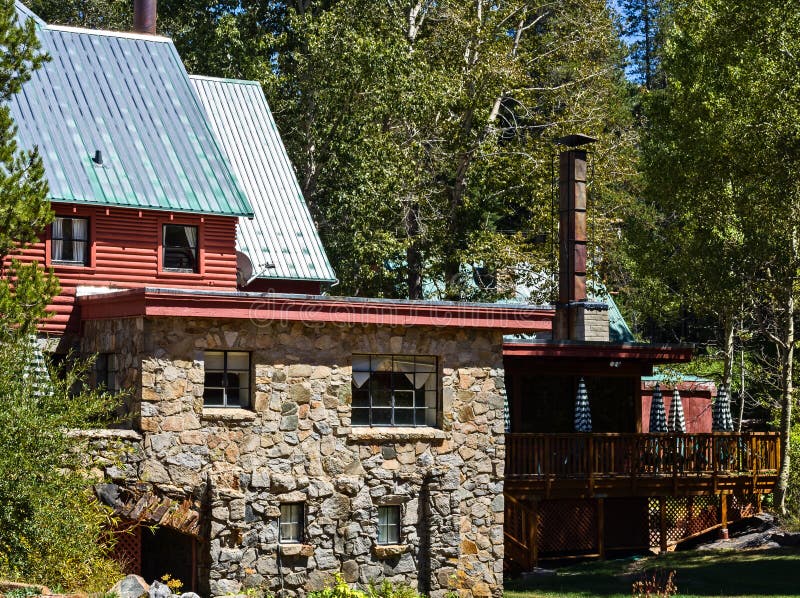 Rustic lodge front porch stock image. Image of beams - 27613411