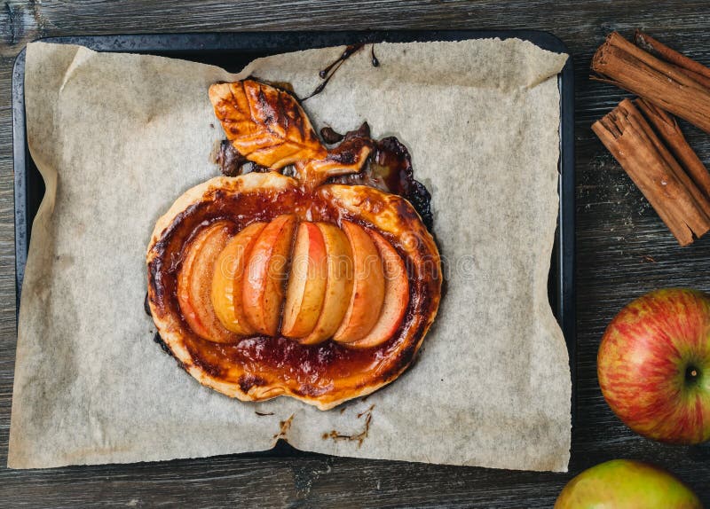 Rustic Mini Apple Pie Made for Thanksgiving Stock Photo - Image of mini ...
