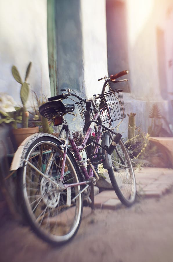 Rustic Old Bike Traditional Old Home Stock Image - Image of lone, door ...