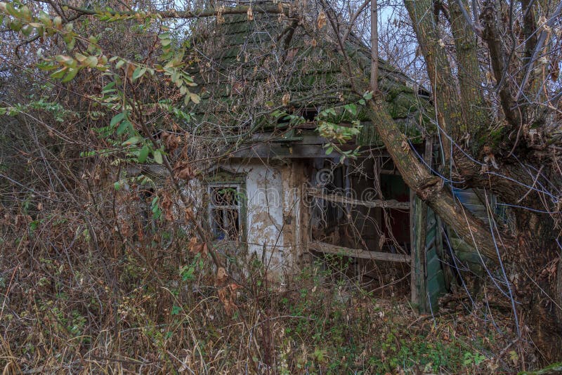 Rustic old destroyed house stock image. Image of abandoned - 104653533