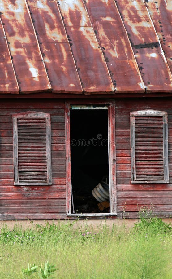 Rustic old farmhouse stock image. Image of agriculture - 2533341
