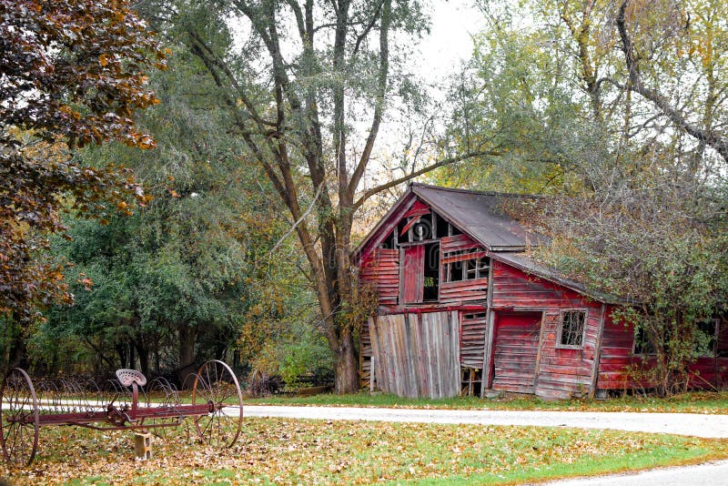 Old Barn Falling into Ruins Stock Photo - Image of forgotten, milk ...