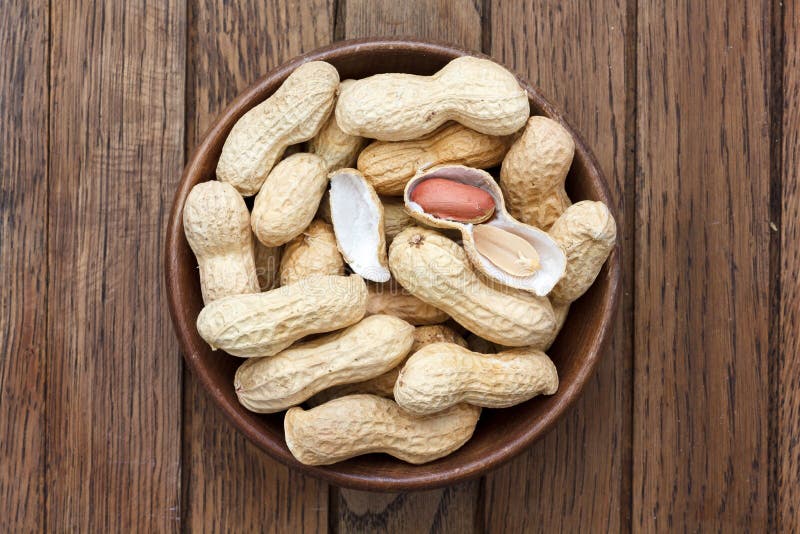 Rustic Wood Bowl of Peanuts in Shells Stock Image - Image of open ...