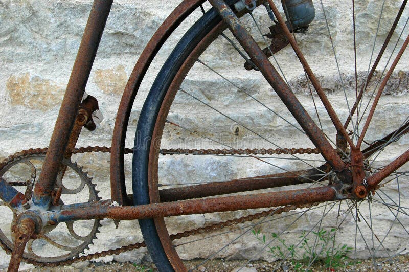Rusty bicycle stock image. Image of rusty, speed, simple - 390033