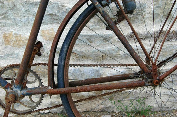 Rusty bicycle stock image. Image of rusty, speed, simple - 390033
