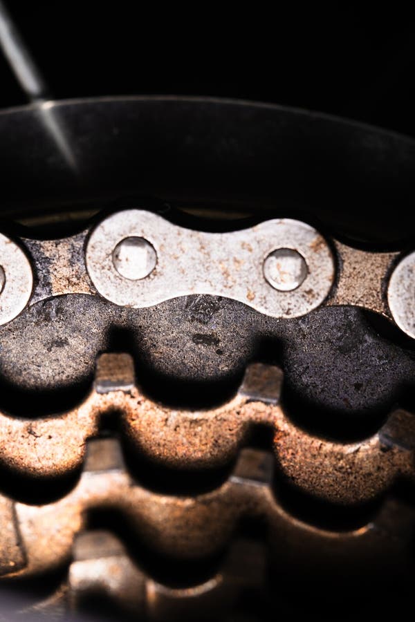 Rusty Bike Chain and Gear Set Stock Image - Image of drive, gear: 402882333