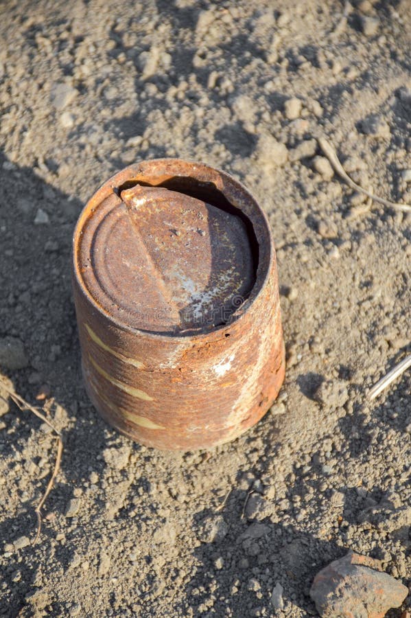 Rusty can stock image. Image of rust, pollution, empty - 78416315