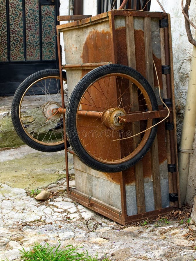 Rusty cart stock image. Image of dirty, historic, history - 36518839