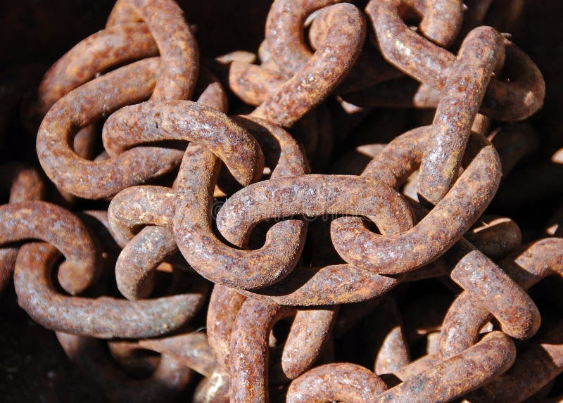 Rusty Chain Picture. Image: 3233865