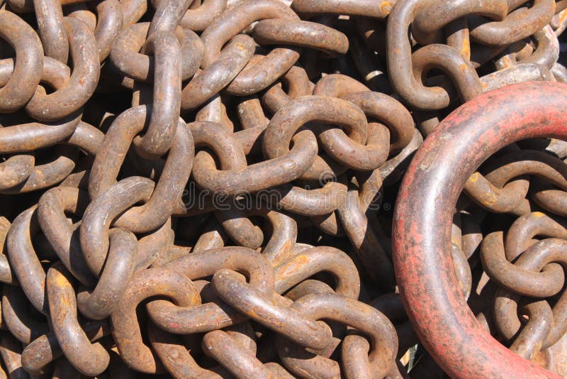 Rusty chain links stock photo. Image of linked, fastening - 31868108
