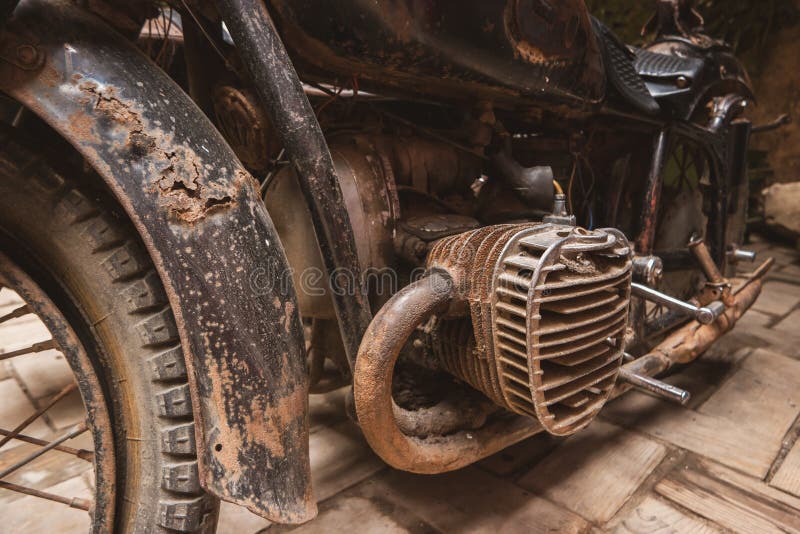 Old Rusty Car without an Engine Stock Image - Image of leave, america ...