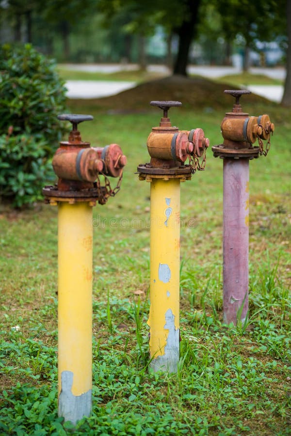 Rusty Fire Hydrant stock image. Image of extinguisher - 18551177
