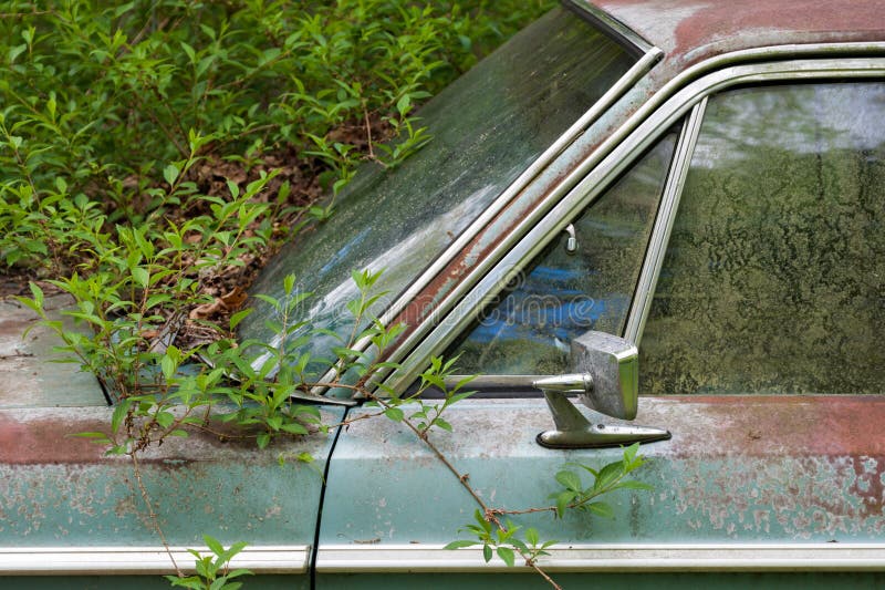 Rusty green car stock photo. Image of retro, broken, used - 91972688