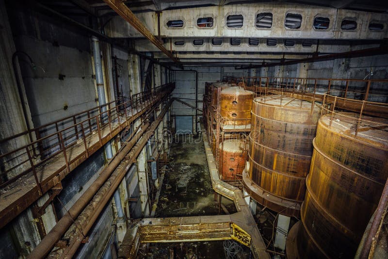 Rusty Industrial Containers Stock Image - Image of industry, disused ...