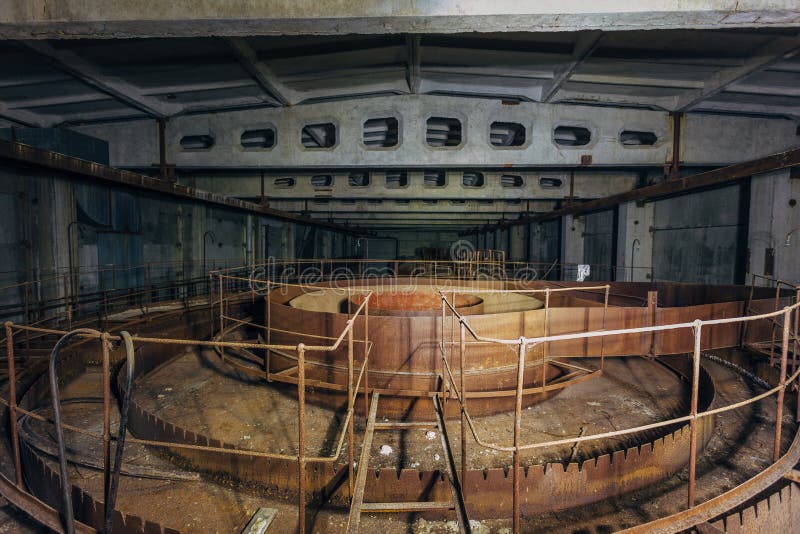 Rusty Industrial Containers Stock Photo - Image of broken, brown: 115691374