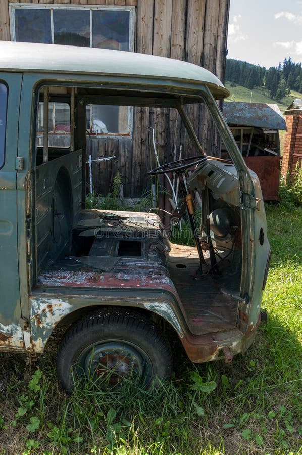Rusty Kombi stock photo. Image of abstract, volkswagen - 40541308