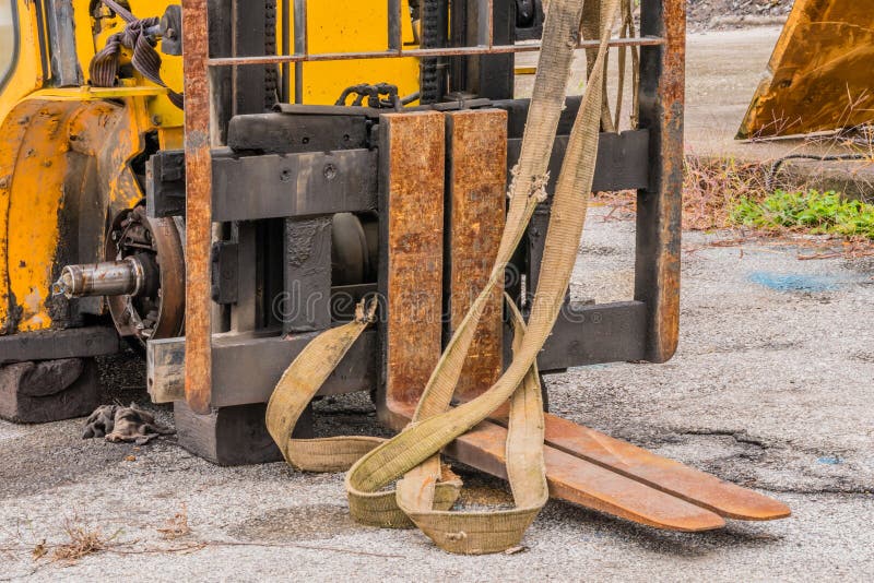 Rusty Lift Assembly of Forklift Stock Photo - Image of ropes, outdoors ...