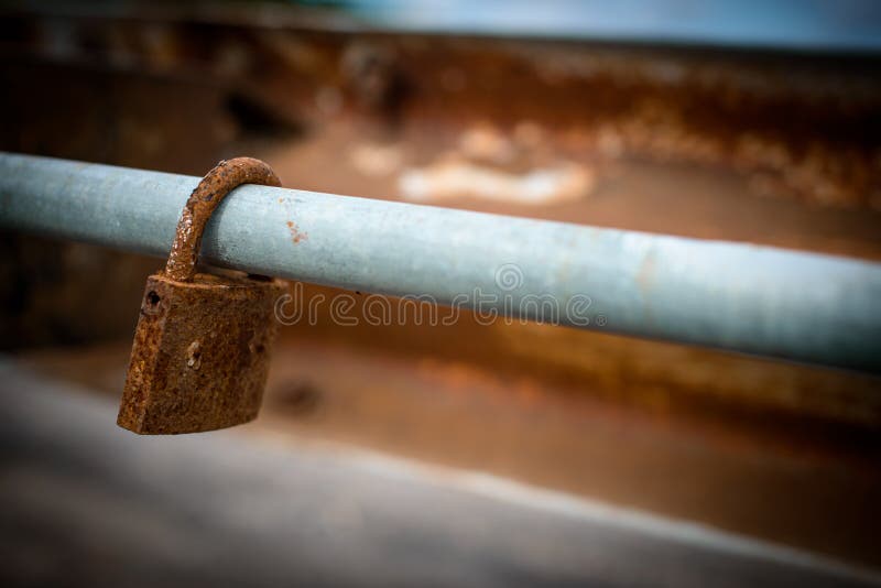 Rusty lock stock image. Image of chain, link, colors - 27166991