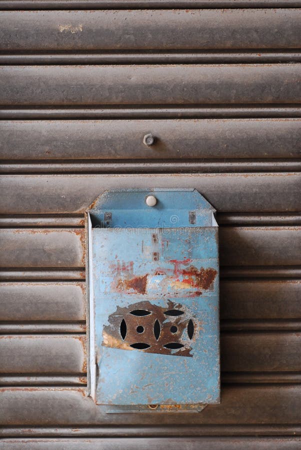 Rusty mailbox stock image. Image of rusty, hang, stain - 27347451