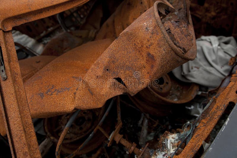 Rusty junk cars stock image. Image of junk, tree, garbage - 40761881