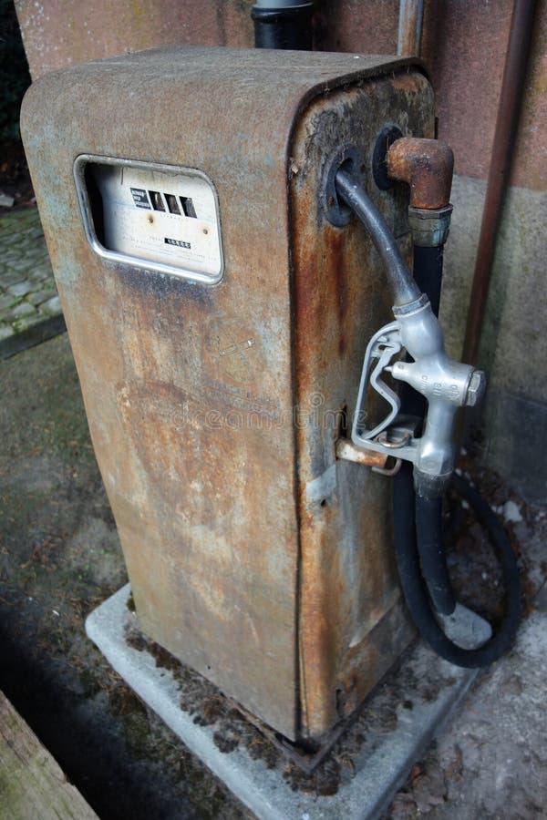 Rusted fuel pump editorial stock image. Image of distribution - 168386524