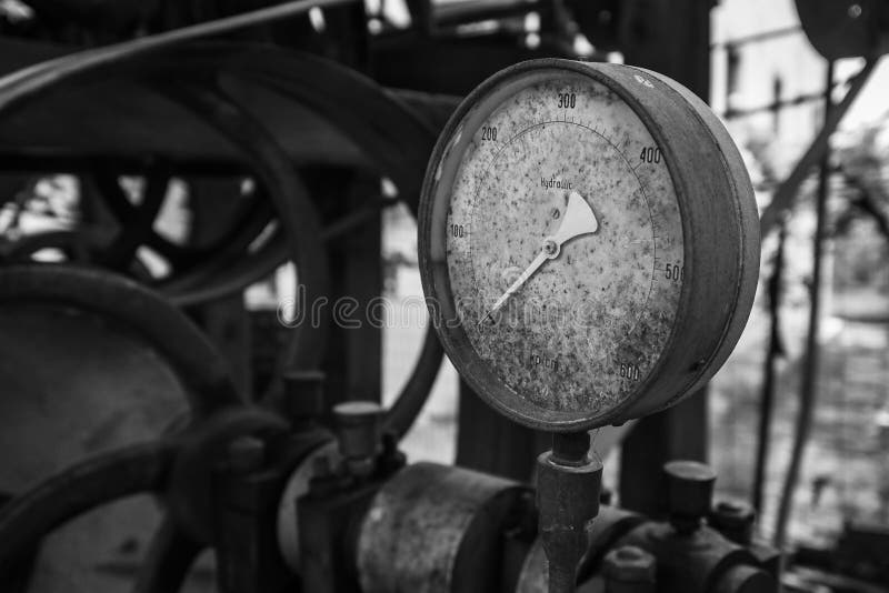 Rusty old pressure gauge. stock image. Image of rust - 80789489