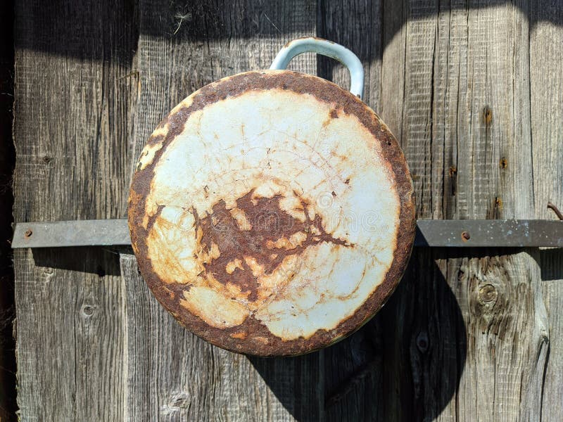 Rusty old saucepan stock image. Image of wood, rusty - 63201751