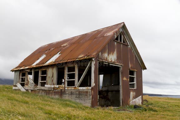 Rusty old shed stock image. Image of rustic, wall, outdoor - 15577513