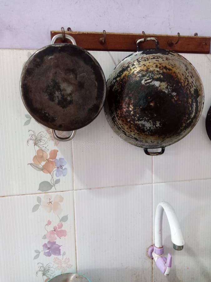 Rusty Pan stock photo. Image of goods, kitchen, cook - 208765438