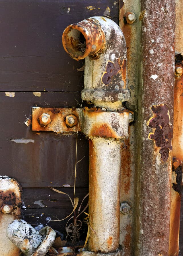 Rusty pipe, drainpipe, stock photo. Image of bolt, conduit - 129617398