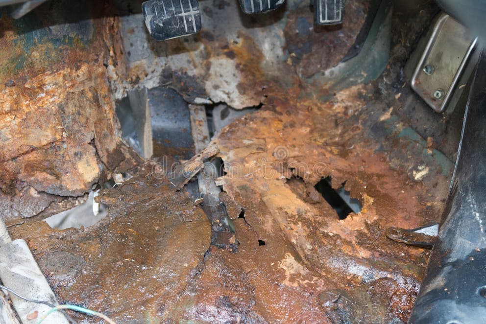 Rusty rotten car stock photo. Image of dirty, paint - 132467066