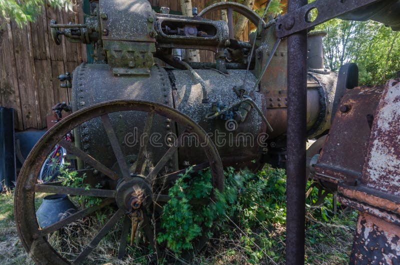 Rusty steam locomotive stock photo. Image of places - 128391862