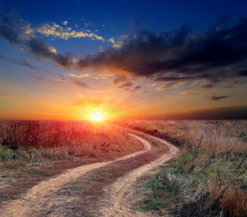 Rut road to sunset stock image. Image of horizon, beautiful - 76010101