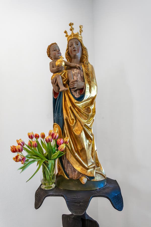 Statue Of Holy Mary With Jesus Editorial Photo Image Of Religious