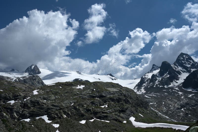 Rutor glacier stock image. Image of rock, mountaineering - 63568603