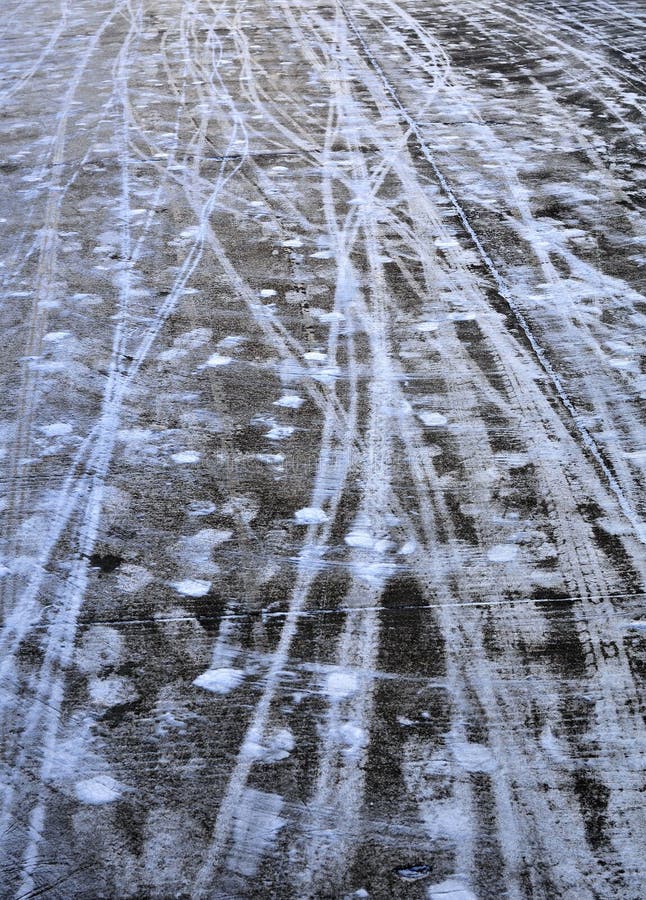 The ruts in the snow stock photo. Image of season, ruts - 23990626