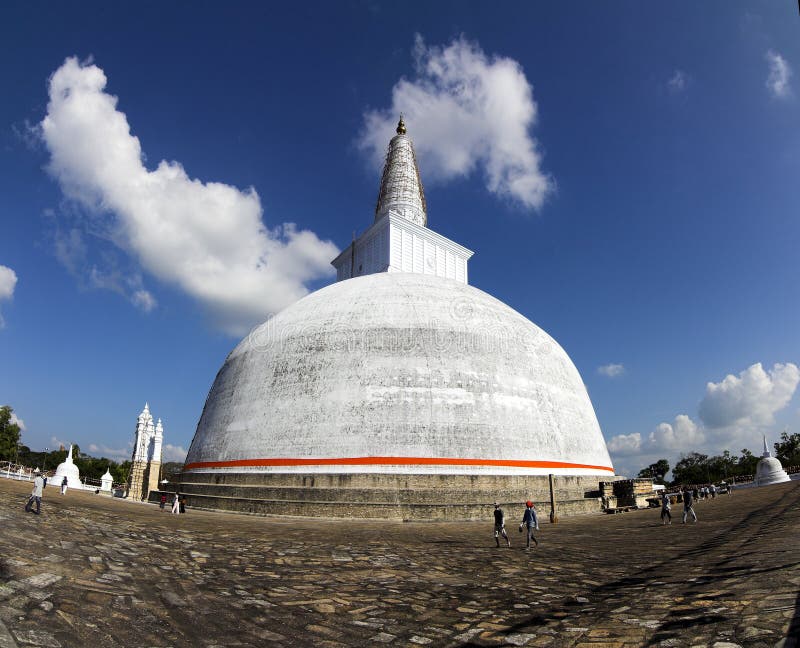 Anuradhapura - Ruwanwelisaya Photo stock - Image du temple, inde: 9674054