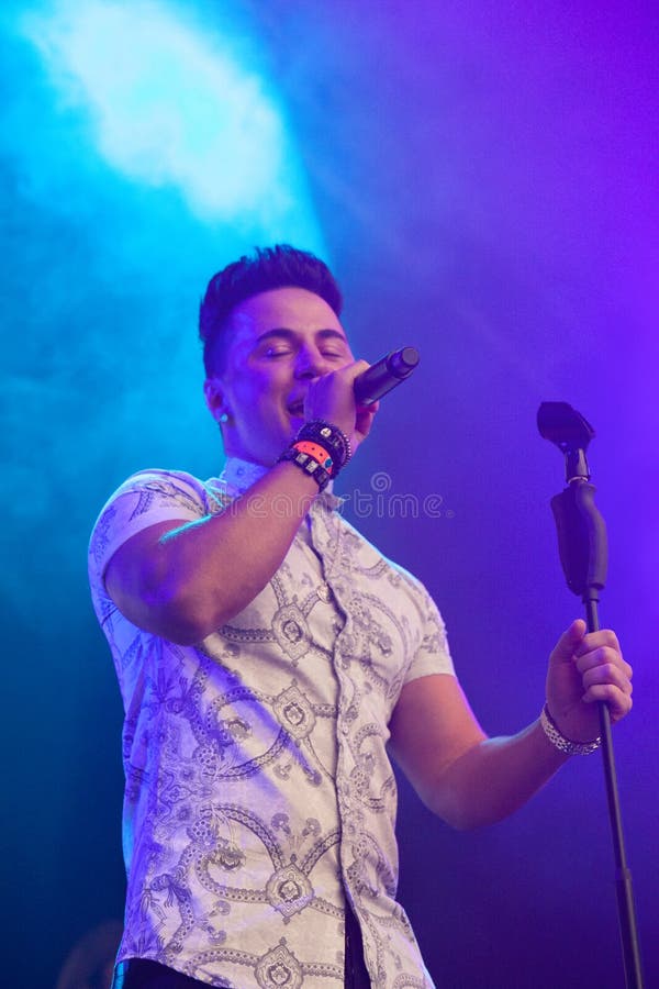 Ryan Dolan photo éditorial. Image du ventilateurs, chanteurs - 45822431