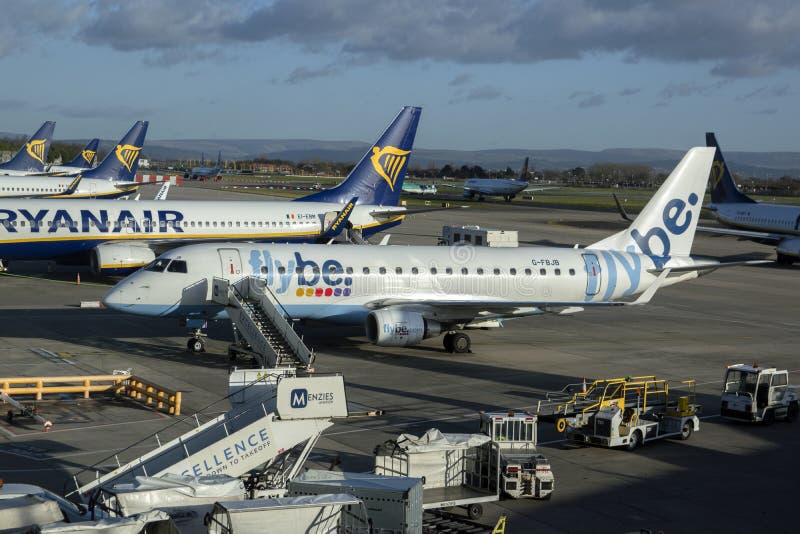 Ryanair Planes at Manchester Airport England 9-12-2020 Editorial Stock ...